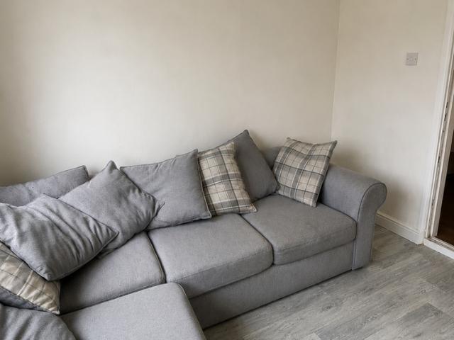 4 bedroom house of multiple occupation to rent
