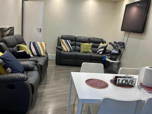 4 bedroom house of multiple occupation to rent
