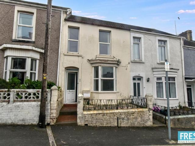 4 bedroom house of multiple occupation for sale