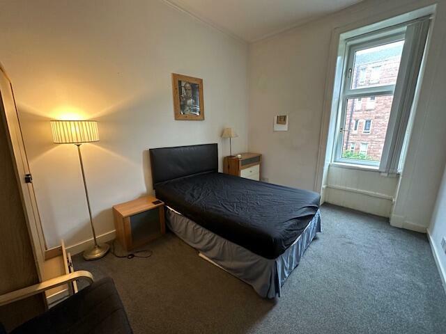 4 bedroom house of multiple occupation for rent in Woodlands Drive, Glasgow, G4