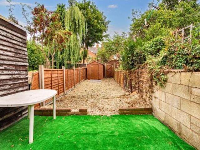 4 bedroom house of multiple occupation for rent in Northfield Street, Worcester, WR1