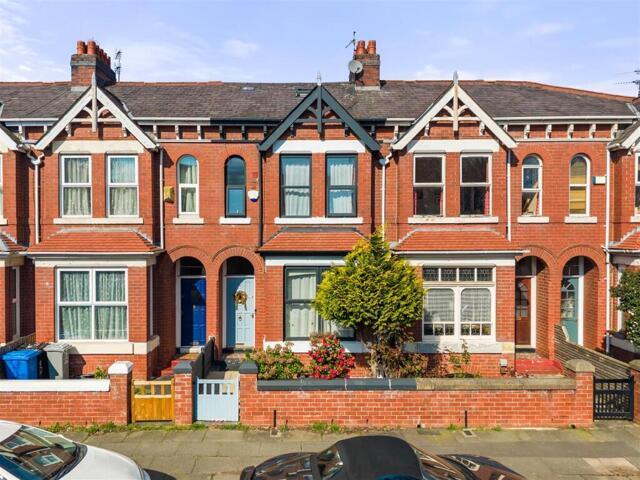 4 Bedroom House Old Trafford Old Trafford LS101059700