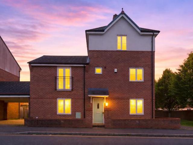 4 Bedroom House Ormskirk Lancashire 101891899