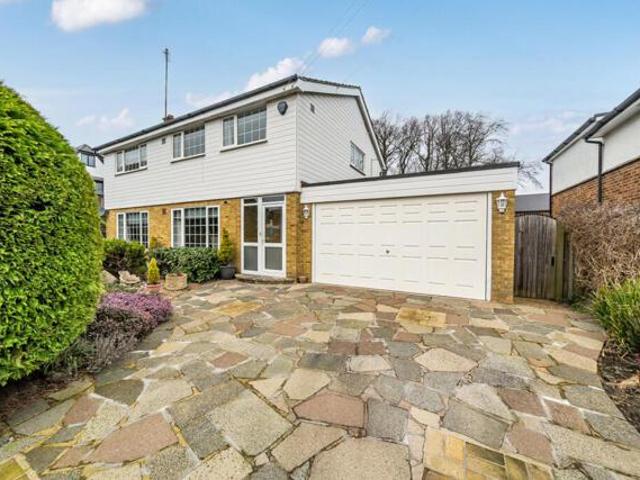 4 Bedroom House Orpington Great London 100426304