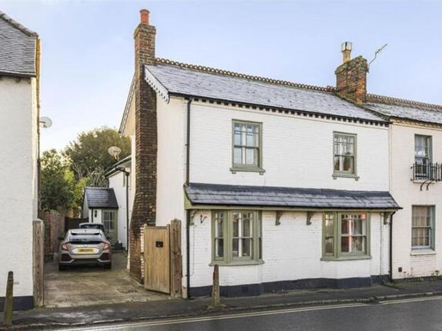 4 Bedroom House Oxfordshire Oxfordshire 98118971