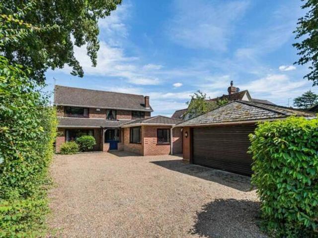 4 Bedroom House Oxfordshire Oxfordshire LS101678729