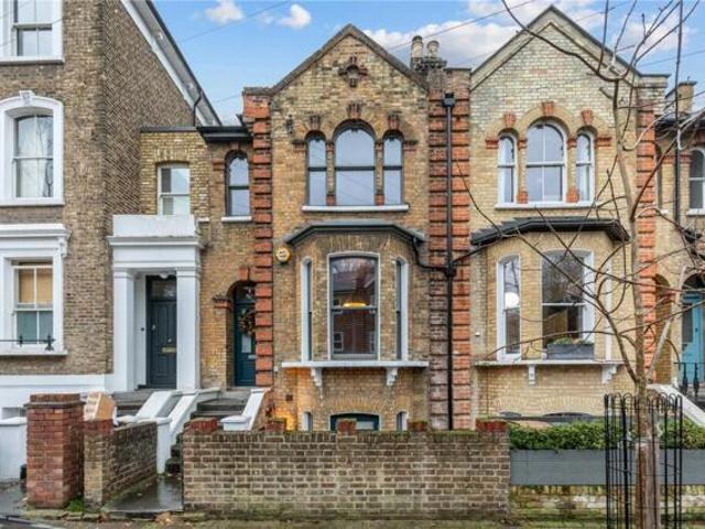 4 Bedroom House London Greater London LS100024057