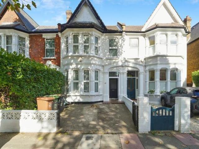 4 Bedroom House London Greater London LS100541244