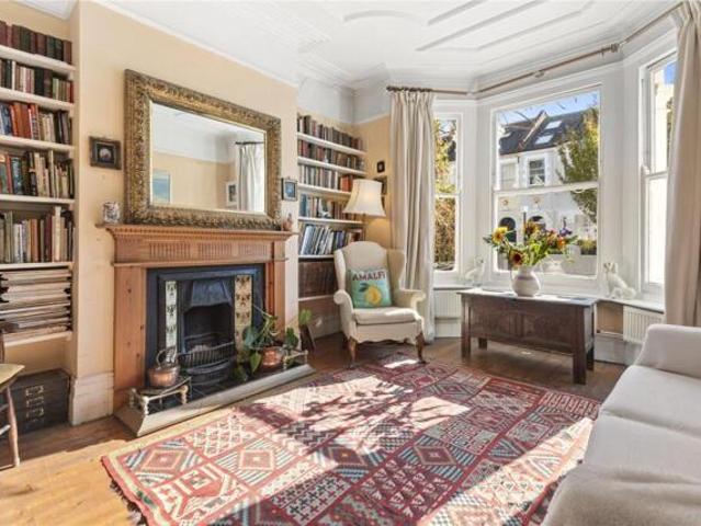 4 Bedroom House London Greater London 101168628