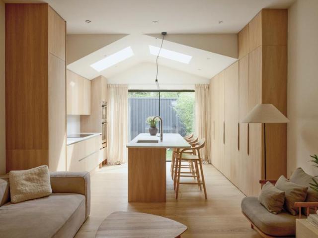 4 Bedroom House London London 99386816