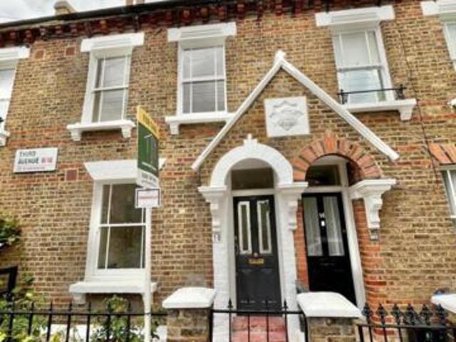 4 Bedroom House London London 101168436