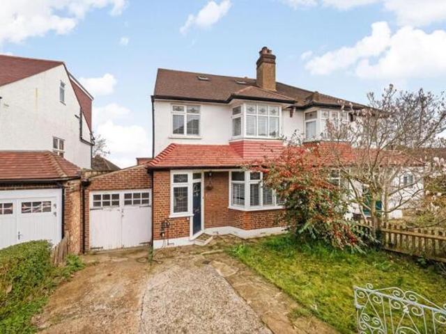 4 Bedroom House Londres Great London LS100614745