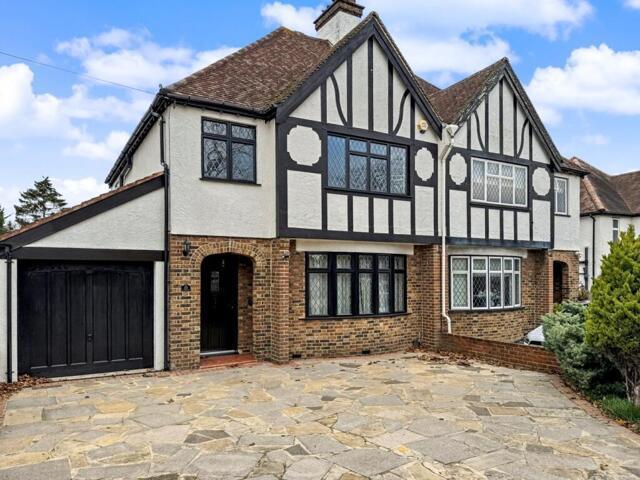 4 Bedroom House Londres Greater London 98233292