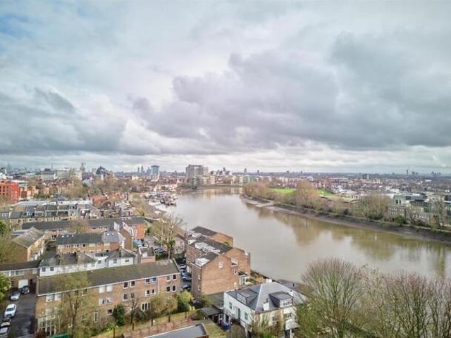 4 Bedroom House Londres Greater London 99608254