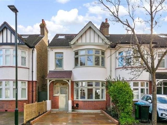 4 Bedroom House Londres Greater London 100953688