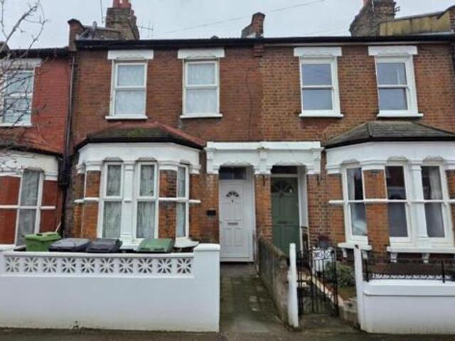 4 Bedroom House Londres Greater London 100132525