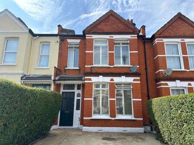 4 Bedroom House Londres Greater London 101676458