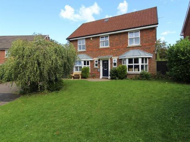 4 Bedroom House Lancs Lancashire 98205017