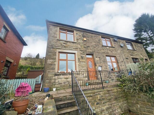 4 Bedroom House Lancs Lancashire 99839999