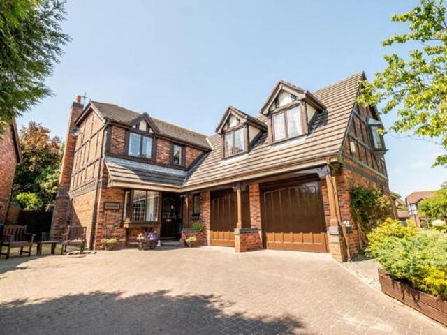 4 Bedroom House Lancs Lancashire 100426394