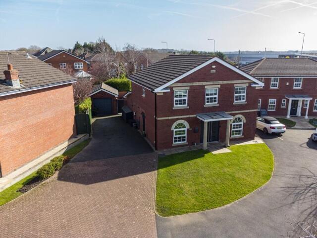 4 Bedroom House Lancs Lancashire 100684877