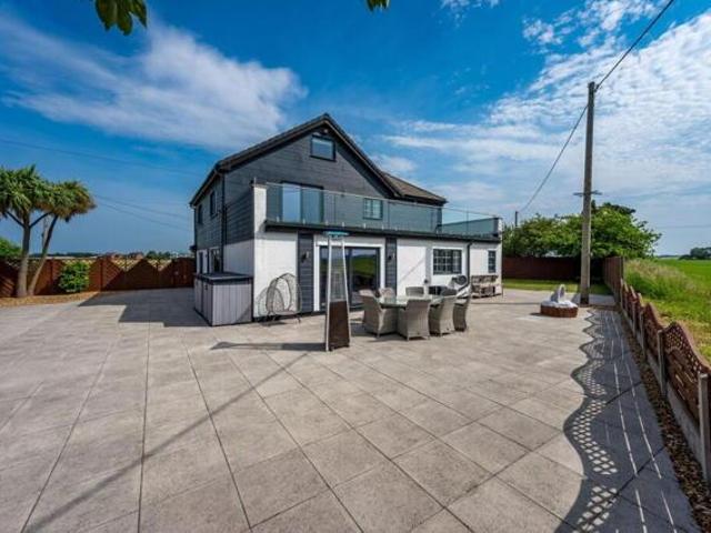 4 Bedroom House Lancs Lancashire 101676501