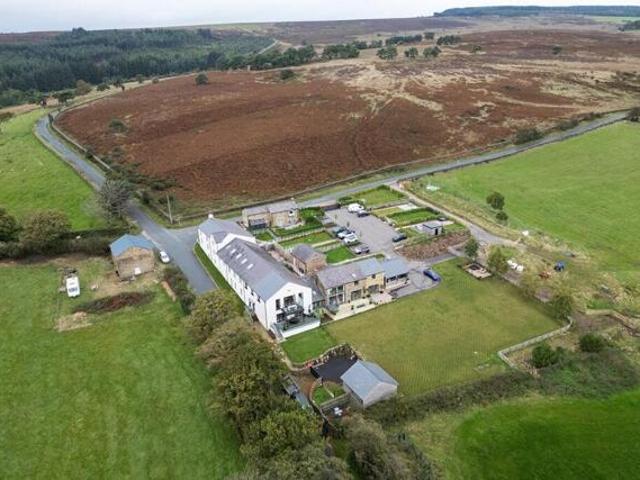 4 Bedroom House Lancs Lancashire LS98577882