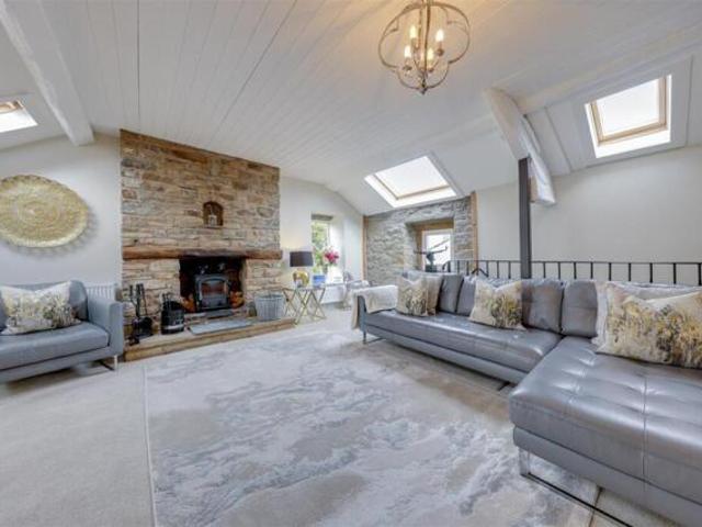4 Bedroom House Lancs Lancashire LS98834249