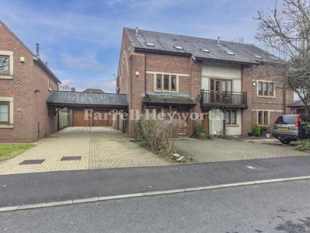4 Bedroom House Lancs Lancashire LS98930103