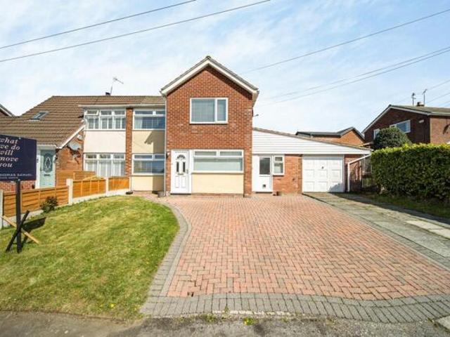 4 Bedroom House Lancs Lancashire LS99029112