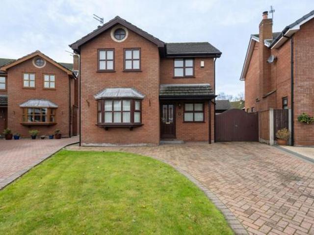 4 Bedroom House Lancs Lancashire LS99608503