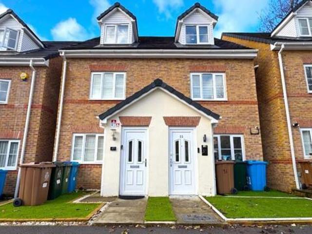 4 Bedroom House Lancs Lancashire LS99808496