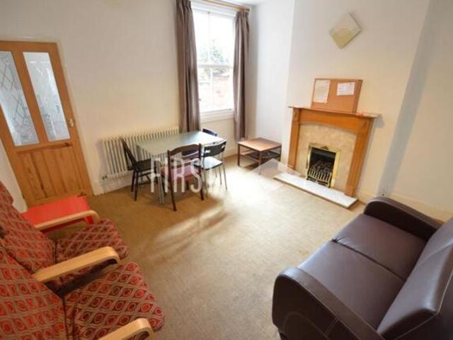 4 Bedroom House Leicester Leicestershire LS101647649