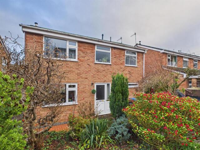 4 Bedroom House Little Eaton Little Eaton 98377518