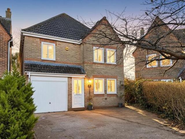 4 Bedroom House Littlehampton West Sussex 98649254