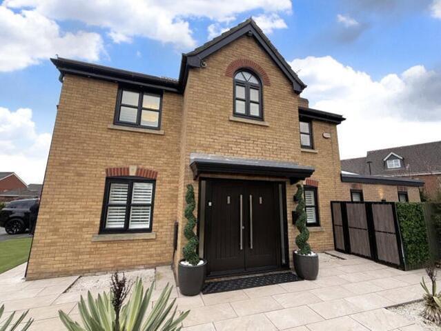 4 Bedroom House Liverpool Liverpool 100023907