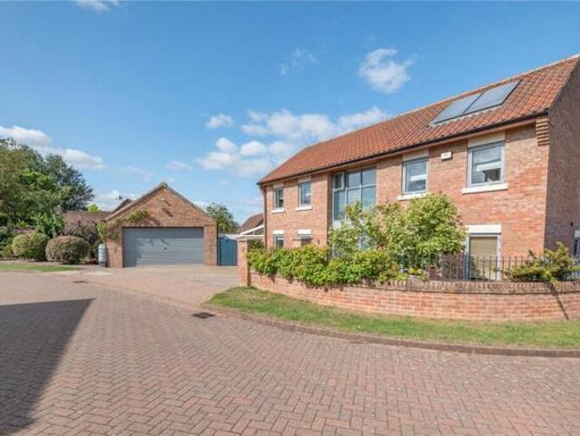 4 Bedroom House Lincoln Lincolnshire 98262830