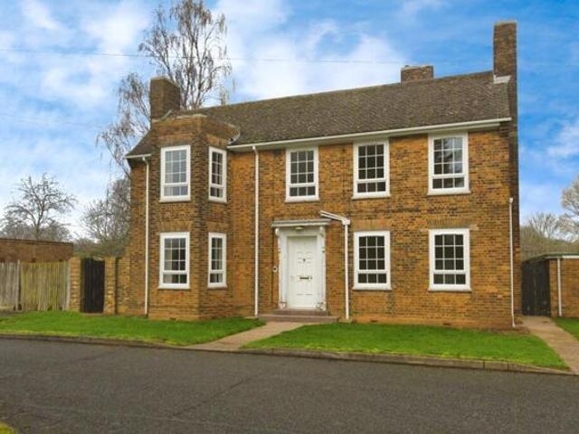 4 Bedroom House Lincoln Lincolnshire LS99437195