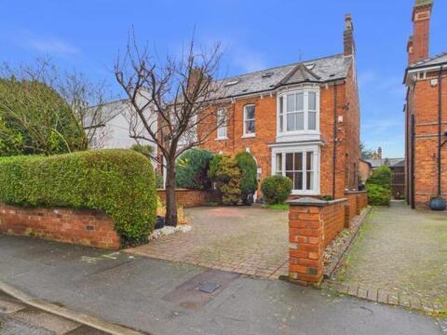 4 Bedroom House Lincoln Lincolnshire LS100541061