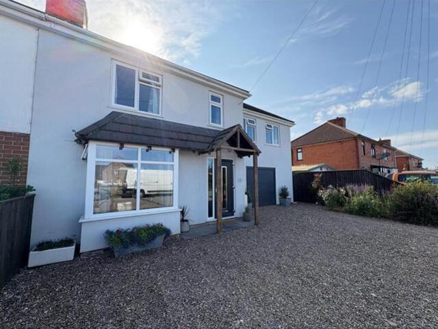 4 Bedroom House Lincolnshire Lincolnshire 101796933