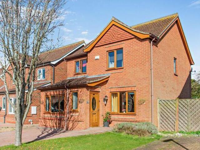 4 Bedroom House Lincolnshire Lincolnshire LS100953409
