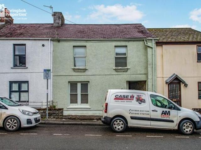 4 Bedroom House Llandeilo Carmarthenshire LS99161749