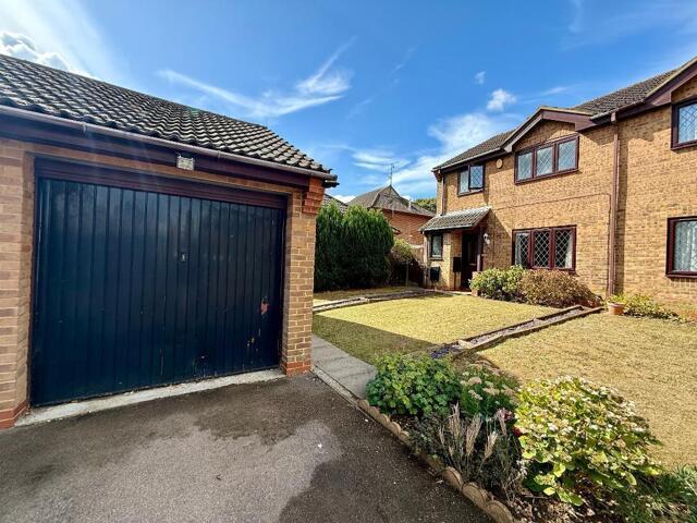 4 Bedroom House Luton Luton 100825063