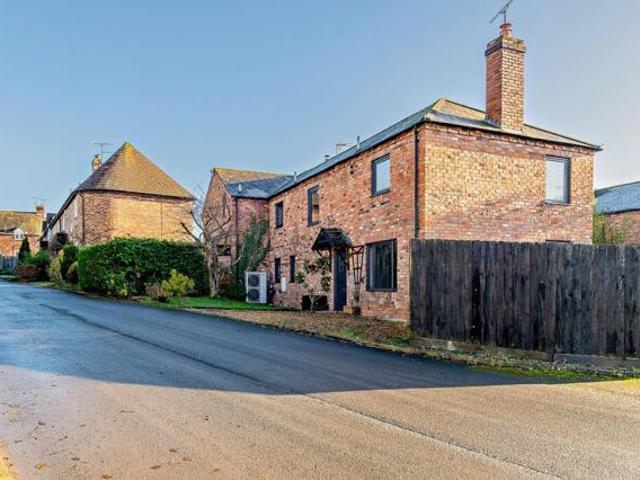 4 Bedroom House Ludlow Shropshire 102023789