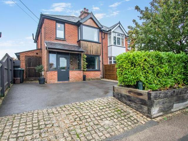 4 Bedroom House Lymington Hampshire 100096561