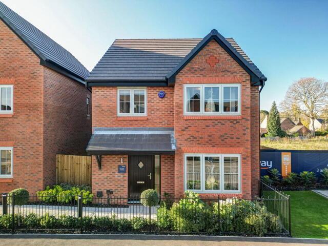 4 Bedroom House Lymm Warrington LS100881568