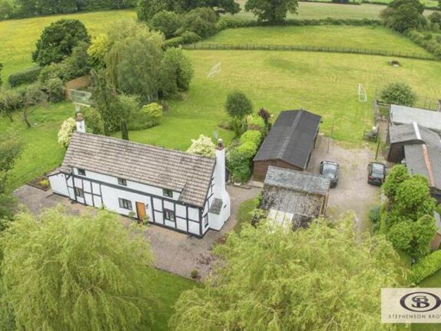 4 Bedroom House Moston Moston 98204535