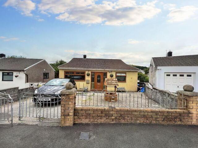 4 Bedroom House Maesteg Maesteg 99161973