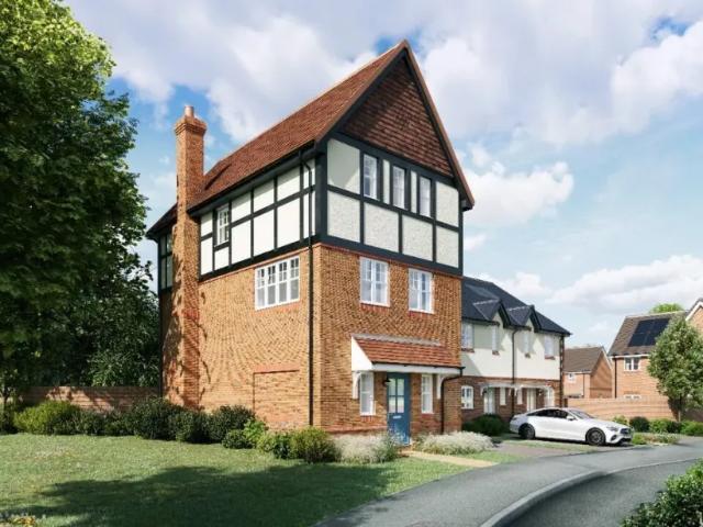 4 Bedroom House Maidenhead Maidenhead LS102596782