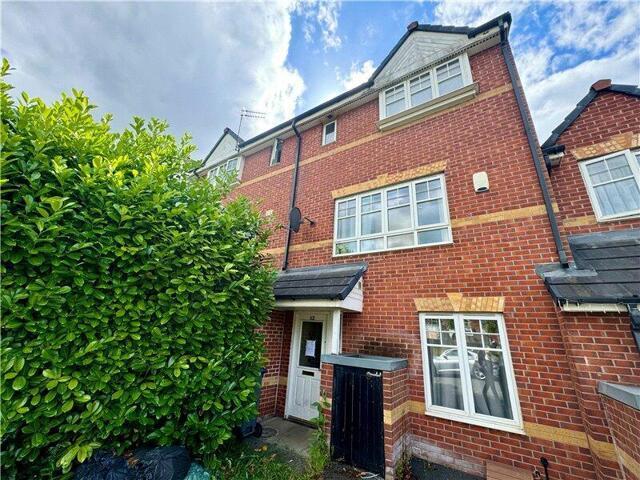 4 Bedroom House Manchester Greater Manchester 88996133